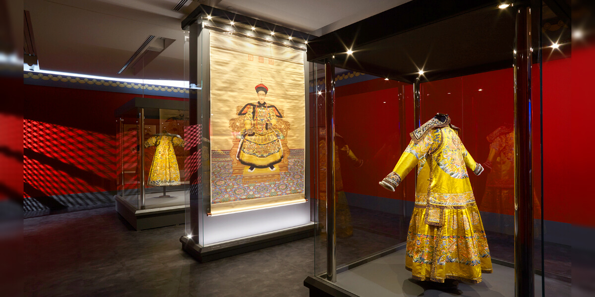 Acropolis Museum - From the Forbidden City Exhibition | Emperor Qianlong